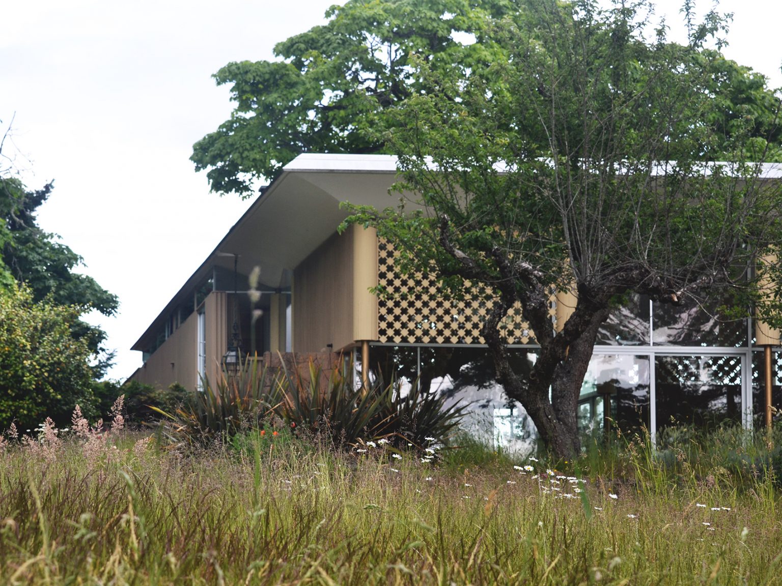 Graham House | West Coast Modern League
