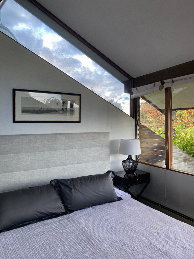 Metal House | West Coast Modern League