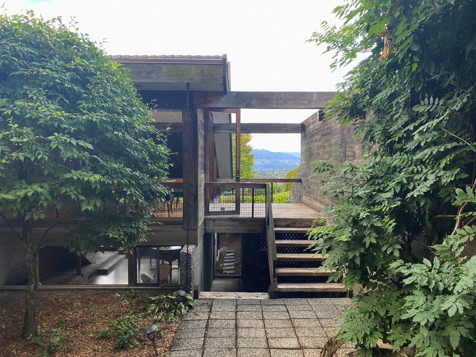 Metal House | West Coast Modern League
